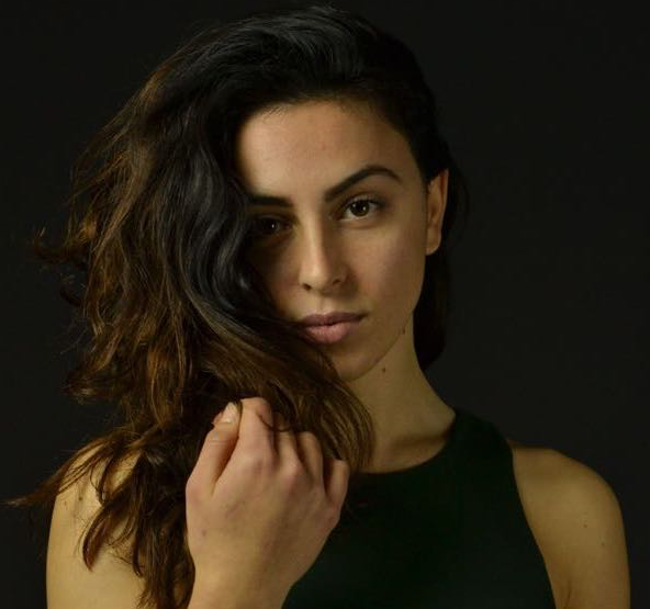 "Una vita da bomber", c'è anche Aurora tra le ballerine del video ...