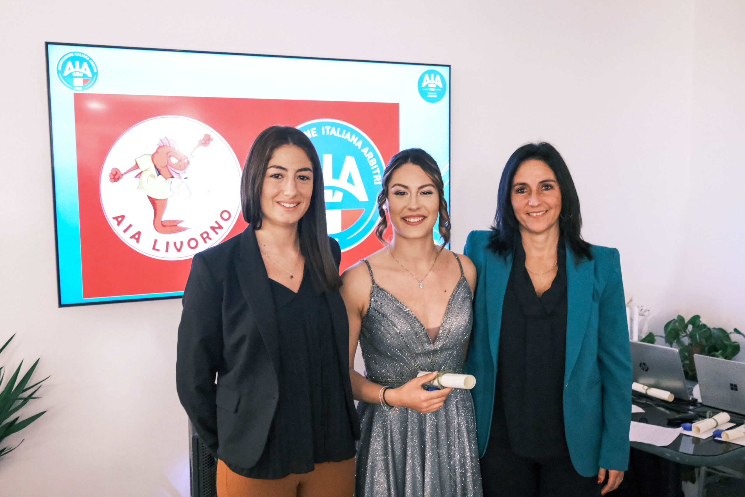 Gli arbitri premiano i loro migliori fischietti. Regina della serata ...