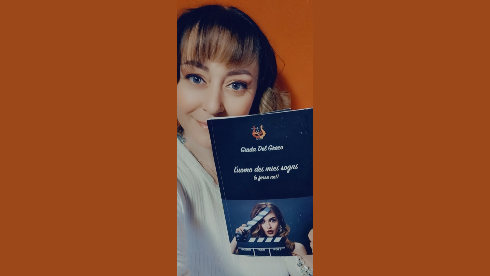 Giada Del Greco presenta il suo libro candidato al Salone di Torino ...