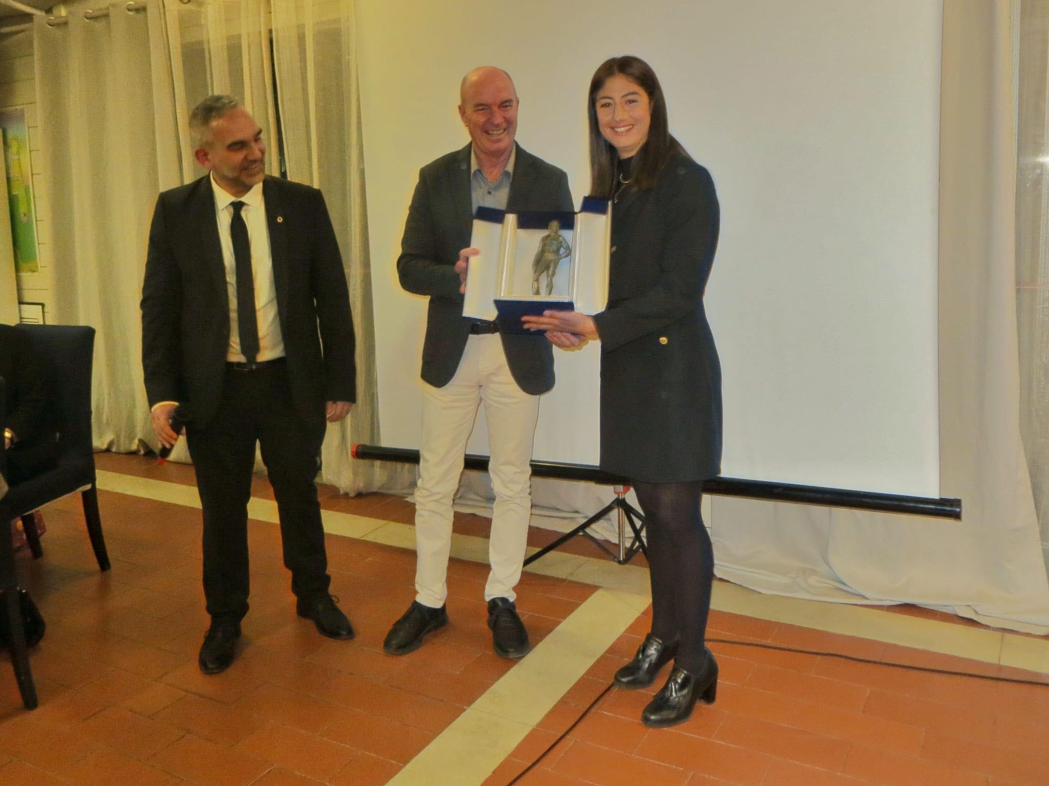 All'arbitro Maria Sole Ferrieri Caputi il premio Labrone del Lions Club ...