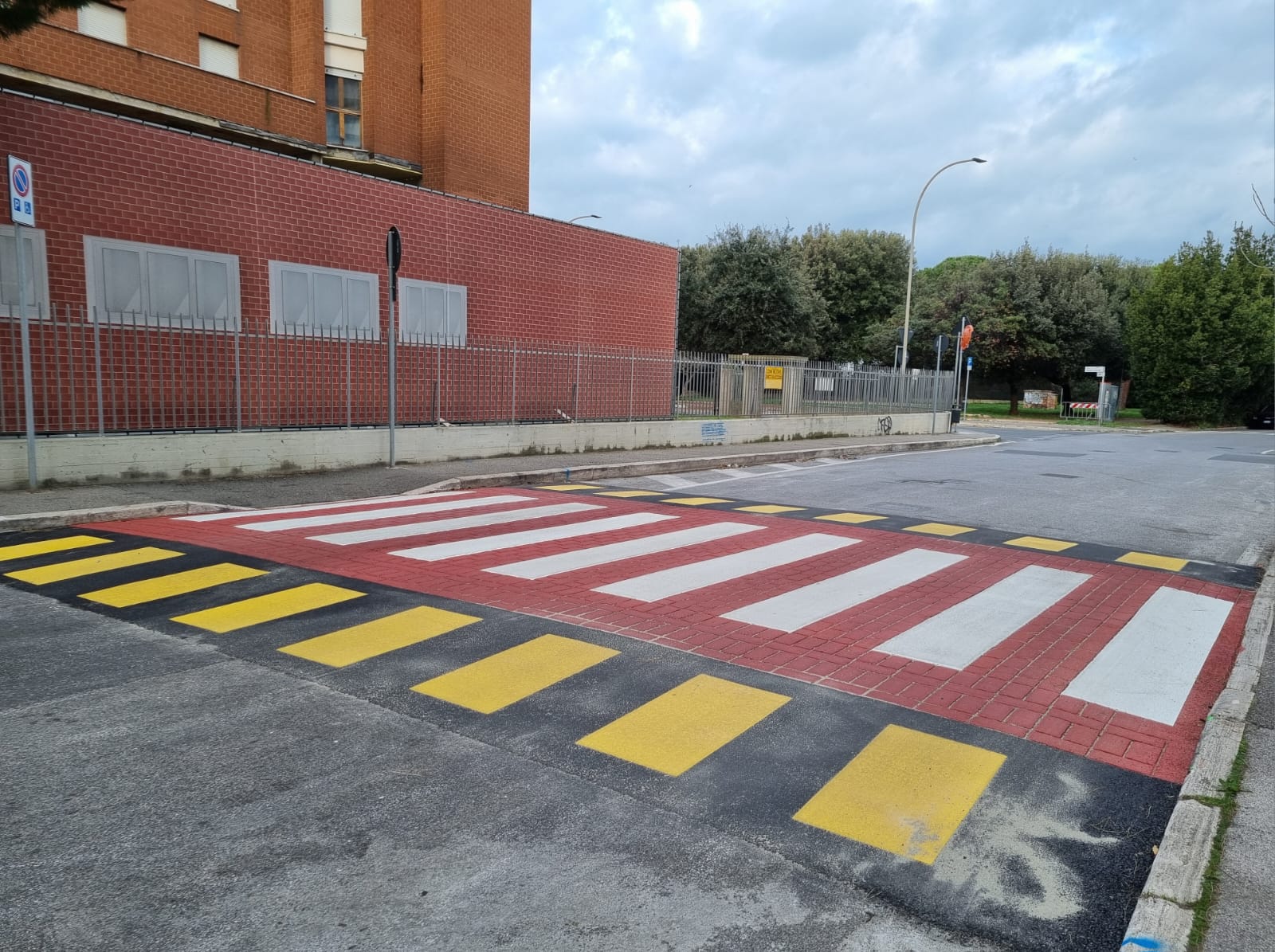 Due attraversamenti pedonali rialzati in via Goito e viale della ...