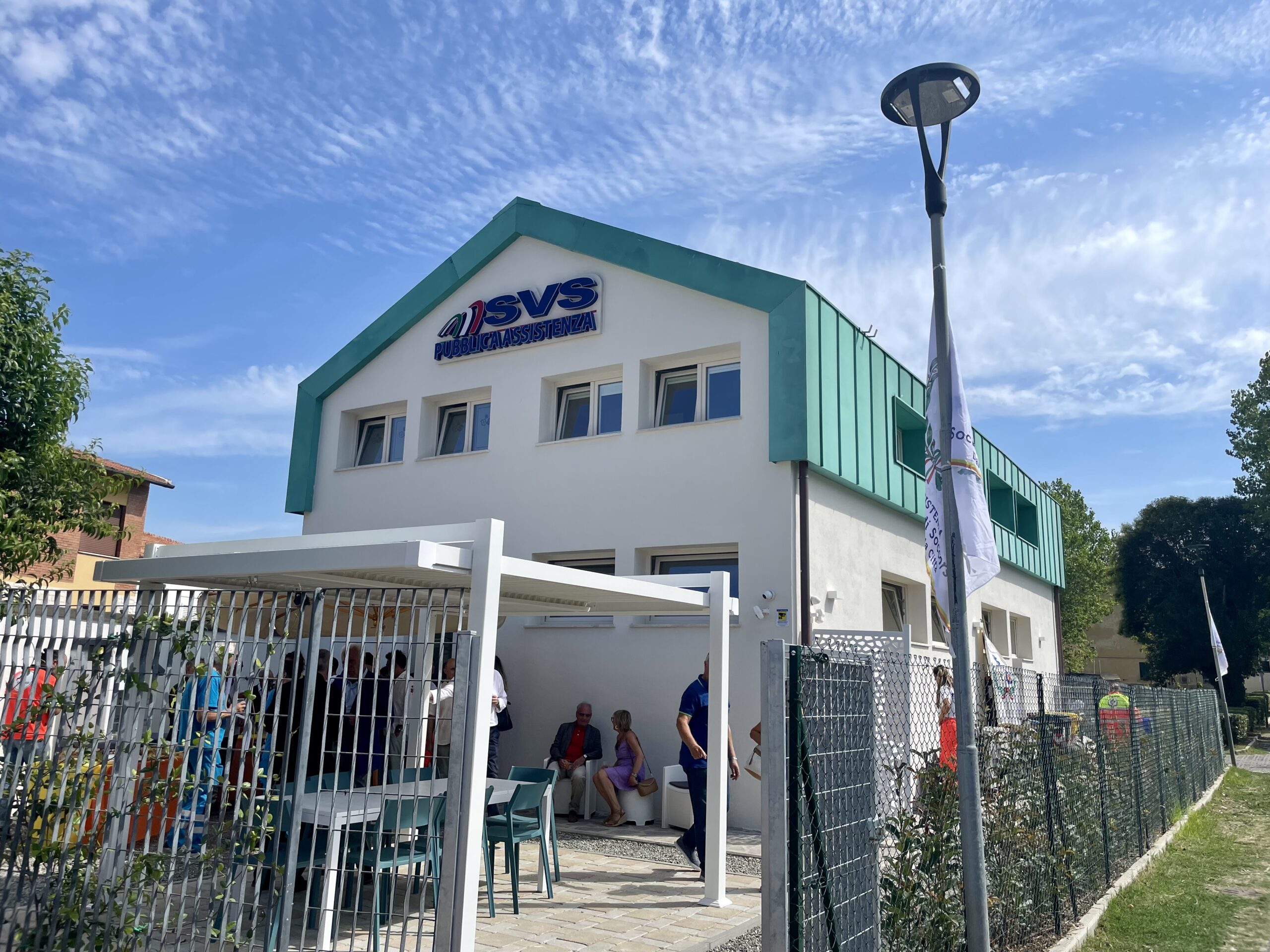 Svs, inaugurata la nuova sede di Ardenza-Livorno Sud e un'ambulanza in ...