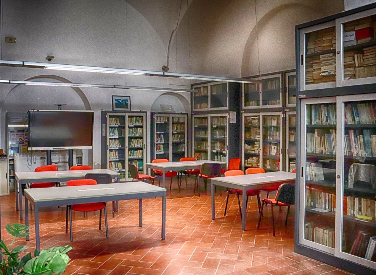 Liceo Cecioni, campagna di donazione per la biblioteca - QuiLivorno.it